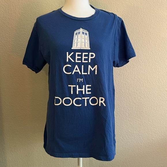 Ripple Junction | Tops | Official Doctor Who Tshirt Keep Calm Im The ...